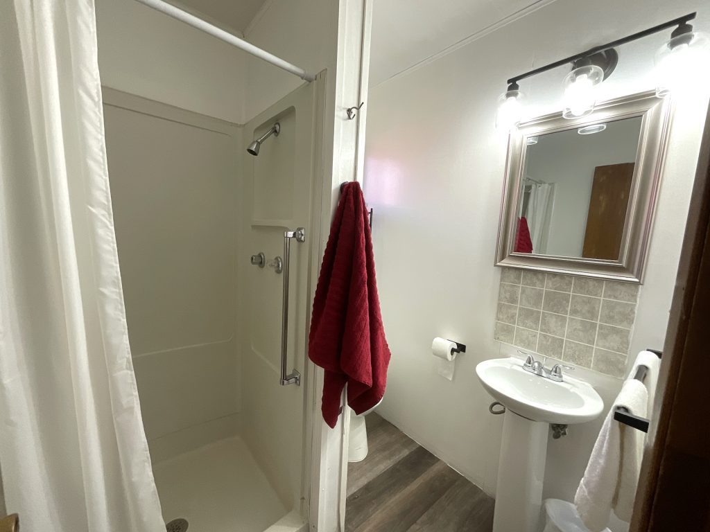 One Bedroom Cabin | Stone House Lodge